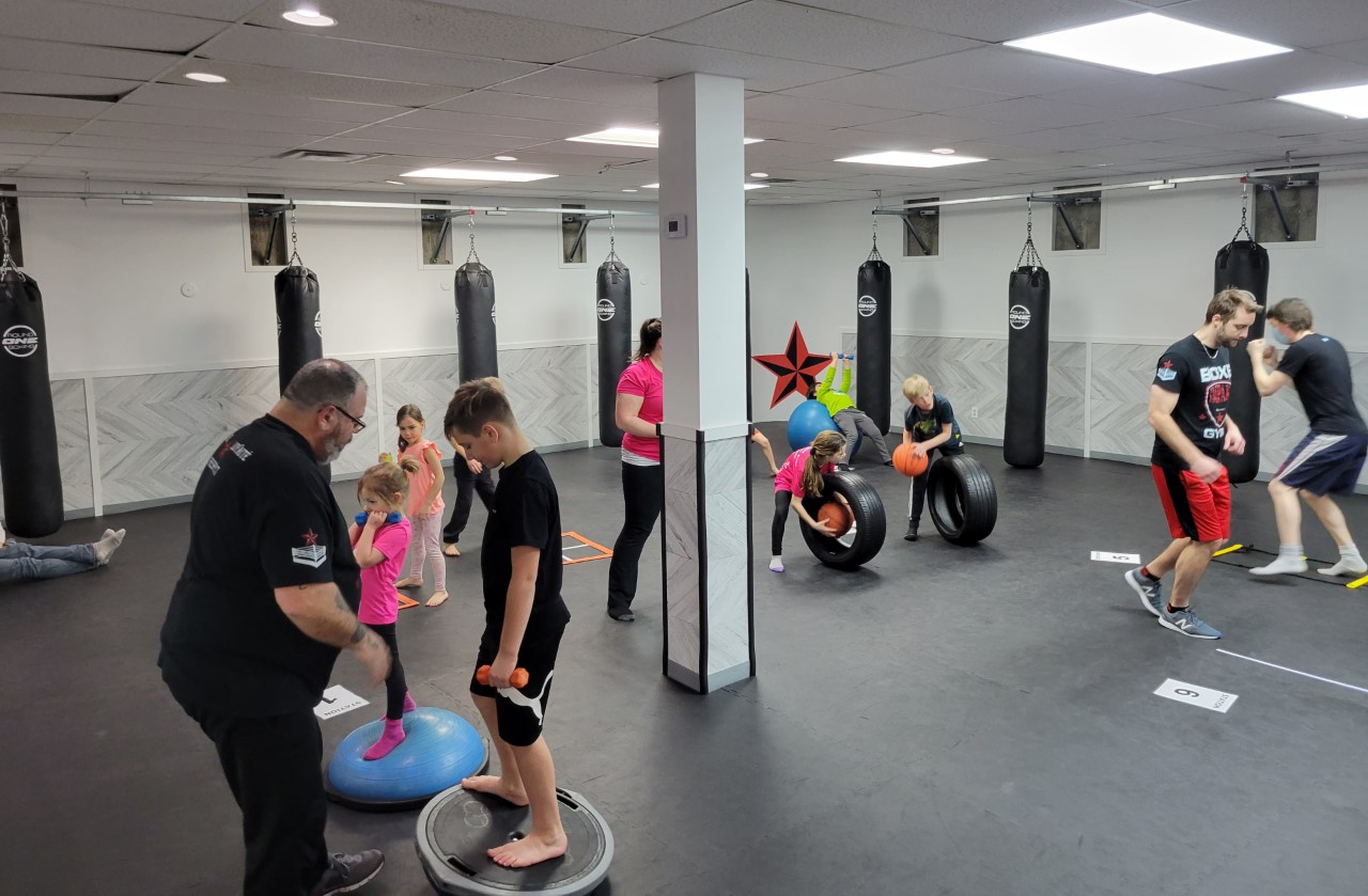 Boxe enfants 5 à 15 ans - Impak